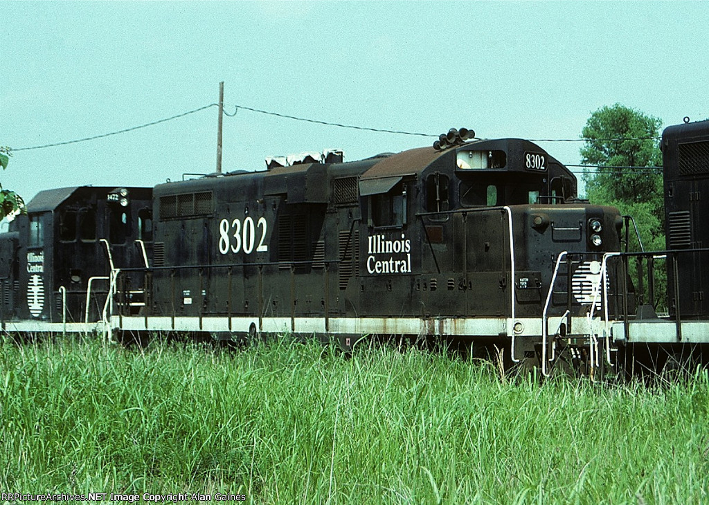 IC GP10 8302